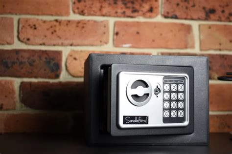 How To Open Digital Safe Without Key Or Code CitizenSide