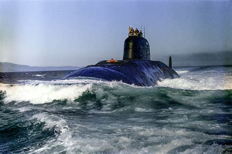Why A Soviet Nuclear Submarine Rammed A Us Aircraft Carrier Russia