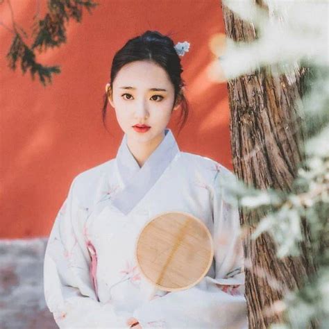 具有公主命的生肖女，人生美满幸福 属鸡生活女人