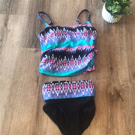 La Blanca Adorable 2 Piece Bathing Suit Gem