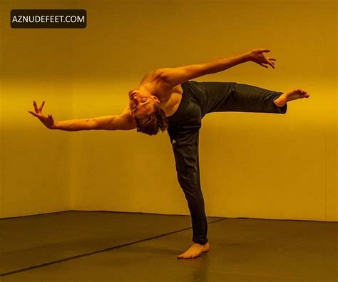 Paris Fitzpatrick Feet Aznudefeet Men