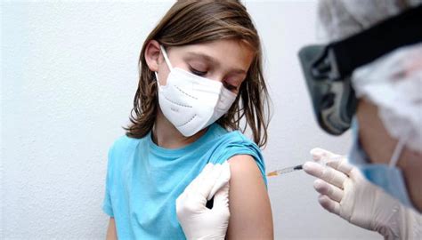 Cinco preguntas clave sobre las vacunas contra el COVID para aplicarse en niños