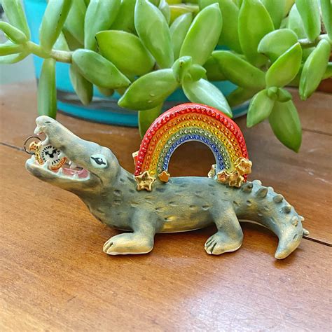 Rainbow Crocodile With Clock R Pottery