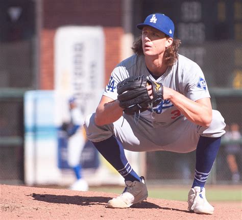 ドジャース・グラスノーまさか大炎上も打線猛援護でxトレンド入り「援護あります」 Mlb写真ニュース 日刊スポーツ