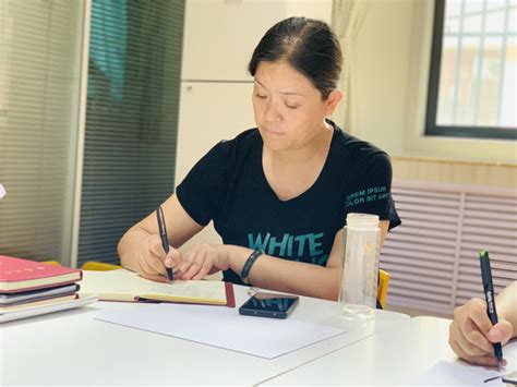经历不一样的学期市实验幼儿园老师坚持不停歇的成长 郑州教育信息网