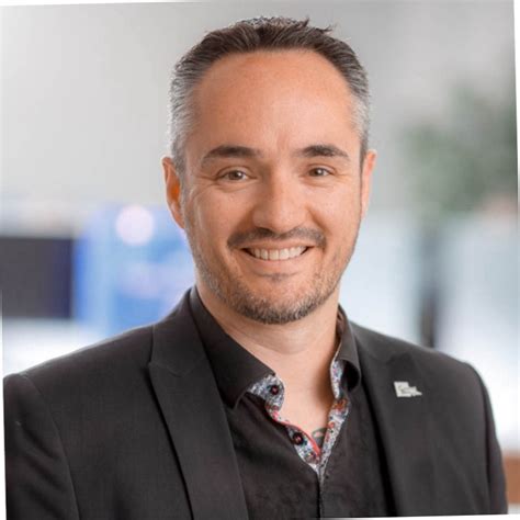 Simon Leveque Co Propriétaire Directeur Division Prestige De Contact Delage Contact Delage