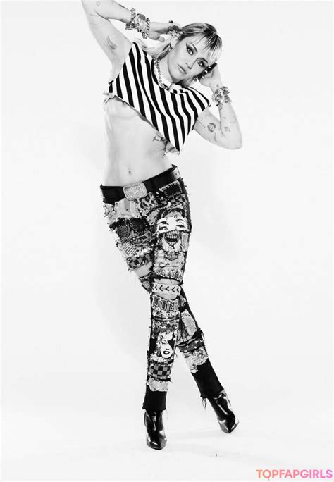 Miley Cyrus Nude Onlyfans Leaked Photo 1397 Topfapgirls
