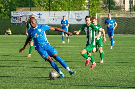abayomi m and olusegun y odusanya on linkedin ⚽️🇳🇬🫶🏿👏 😍