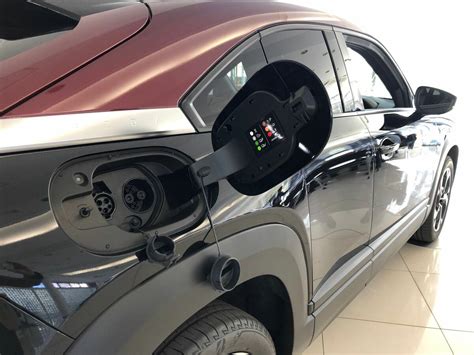 写真ギャラリー4枚め｜マツダ「mx 30 Rotary Ev」を試乗、ロータリーエンジン「発電」車の妙味 Evでありphevでもある、電動車