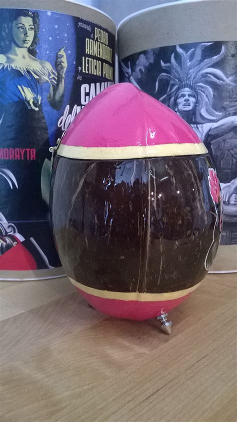 Candy Chica Coolcoconuts