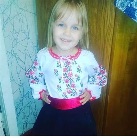 Масове поховання в Ізюмі під бомбардуваннями РФ загинула ціла сімя дітям було 5 і 8 років