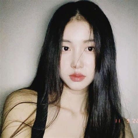 지우 R U Next Runext Jiwoo Icon Shes Amazing Girl Talk Some Girls