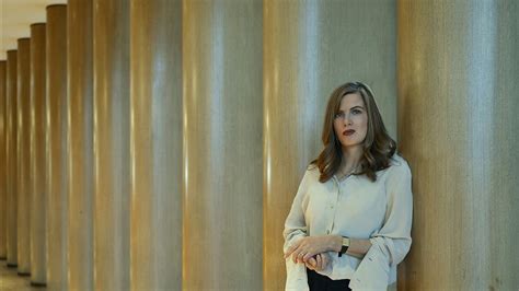 Recension ”air” Av Christian Kracht Svt Nyheter