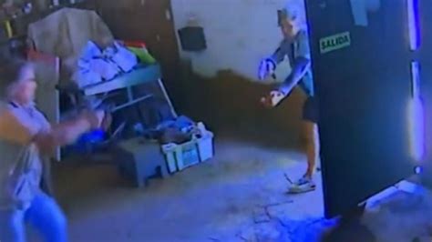 Remedios De Escalada Quisieron Entrar A La Casa De Un Ex Servicio