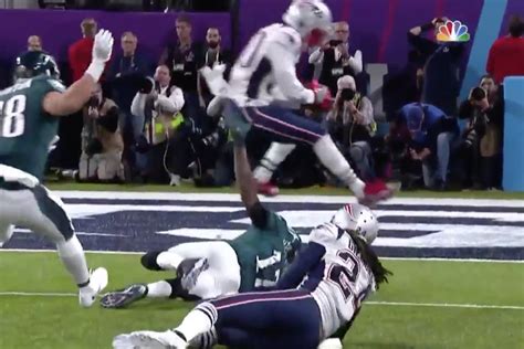 Super Bowl 52 Patriots Vs Eagles Duron Harmon Intercepts Nick Foles