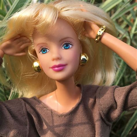 Pin By Ludmila Savich On Barbie And Poppyparker L Barbie Hair Barbie