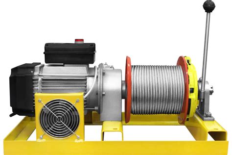 Лебедка OCALIFT TSA-CL 300 кг 60 м 2,3кВт 220в свободный скоростной ...