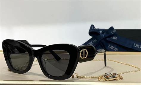 Pin By Brandeddxb On Sunglasses Sunglasses Square Sunglass Glasses
