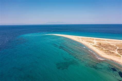 화창한 날에는 맑은 하늘을 배경으로 바다 풍경 속에서 모래톱의 아름다운 전망 0명에 대한 스톡 사진 및 기타 이미지 0명 경관 고요한 장면 Istock