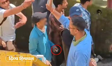 Sanjauli Masjid Case मिल गए पथराव करने वाले शख्स हाथ में पकड़े थे प