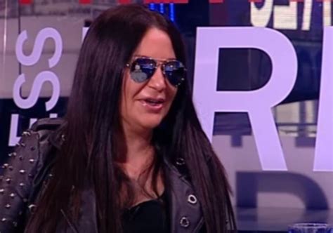 Prepolovila Se Stoja Nije Bila Zgodnija Oduševila Novim Izdanjem