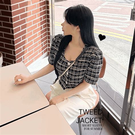 여름 하객룩 체크 퍼프 미니 트위드 자켓 2 Colors 에이블리