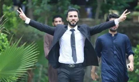 Court Seeks Response From Punjab Igp Lahore Ccpo In Hassaan Niazi