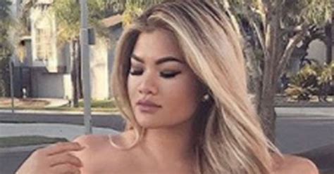 Knickerless Insta Babe Yanks Down Shorts To Expose Nether Regions