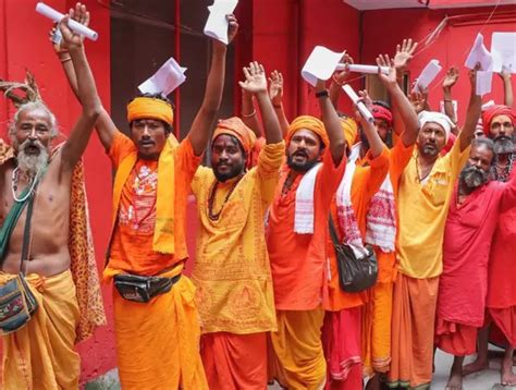 कैसे हो रहा है राम मंदिर के पुजारियों का चयन क्या सच में मोहित पांडेय