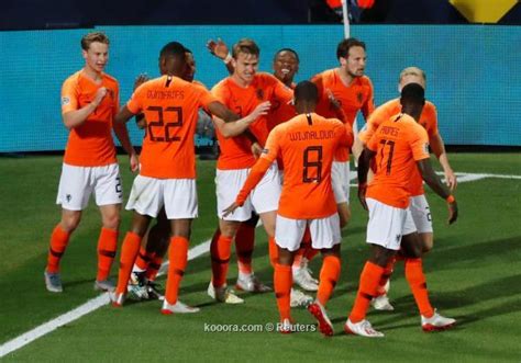 رسميا بايرن ميونخ يتعاقد مع نجم منتخب هولندا