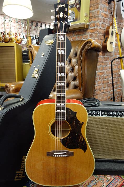 Gibson Gibson Sheryl Crow Country Western Supreme Antique Cherry Guitar