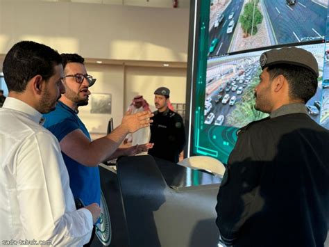 المركز الوطني للعمليات الأمنية يشارك ضمن جناح وزارة الداخلية في معرض