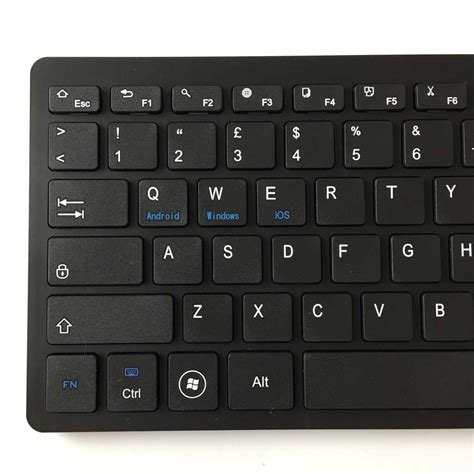Безжична Bluetooth Клавиатура Bluetooth 30 Portable Keyboard V7