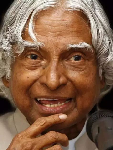 Kalam Quotes मिसाइल की रफ्तार से मिलेगी सफलता गांठ बांध लें एपीजे