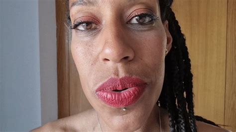 Pov Kiss With Me Golden Lace Clips4sale