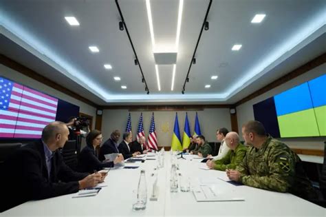 Війна Росії проти України хроніка 11 25 квітня Bbc News Україна