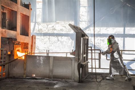 Sonami estima que cierre de la fundición Ventanas es una medida