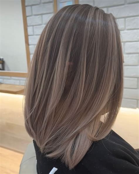 Ash Blonde Hair With Highlights Ombre Blond Dark Blonde Hair