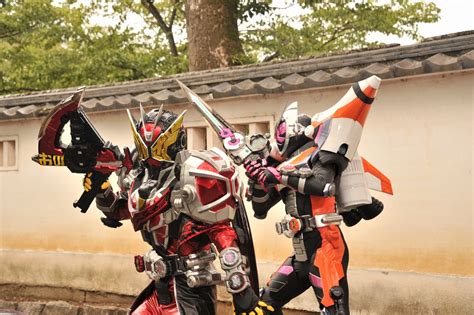 仮面ライダーゲイツ ウィザードアーマー 仮面ライダー図鑑 東映