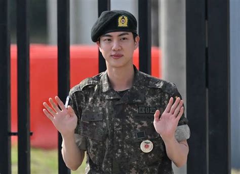 Jin Do Bts é Dispensado Do Serviço Militar E Fãs De K Pop Celebram