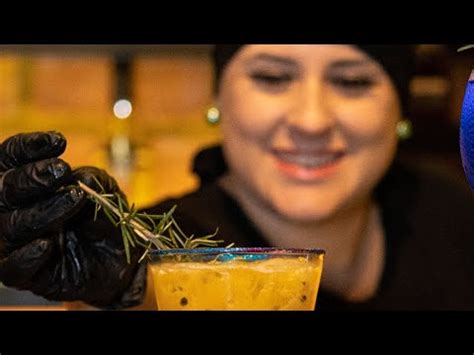 VLOG DE ROTINA DIA COMIGO NO TRABALHO COMO BARTENDER Barmaid