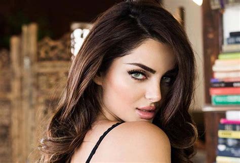 Why Iranian Are So Beautiful