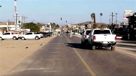 19 Shot 10 Fatally At Car Rally Less Than 100 Miles From Mexico Us