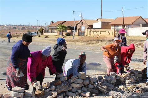 Protest In Kliptown Tladi And Protea South Soweto Urban