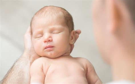 Primeros cuidados del bebé después del parto Ecobaby de Colombia
