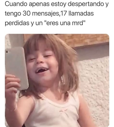 Yo de niño diciéndole a mi mama que le hablaban Mi mamá Diles que no estoy Yo Dice mi mamá