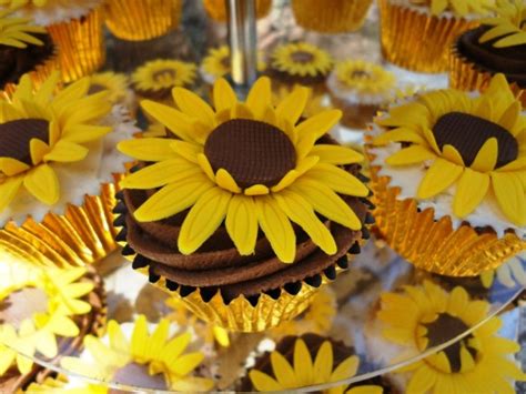Wedding Cakes Ibiza Cala Lilies Cupcake Tower Ibiza Cakes