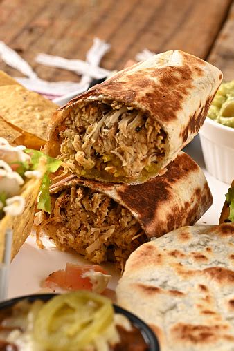 멕시코 음식 타코 과카몰리 할라피뇨 고추 퀘사디아 나초 토르티야 텍스멕스 요리 건강식 매운 토마토 양파 건강한 생활방식에 대한 스톡 사진 및 기타 이미지 Istock