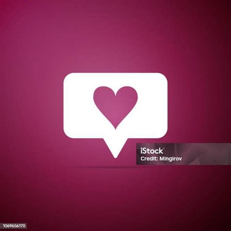 좋아하고 아이콘 보라색 배경에 고립 된 마음 카운터 알림 영역 아이콘입니다 추종자 채소입니다 평면 디자인입니다 벡터 일러스트 레이 션 좋아요 단추에 대한 스톡 벡터 아트 및