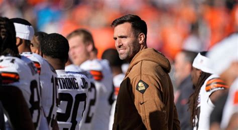 Browns To Start Veteran Qb Joe Flacco Vs Rams